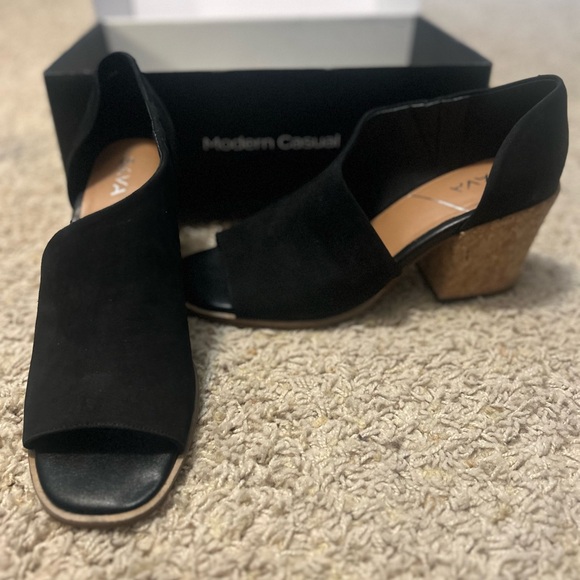 Shoes | Sava Bentley Chunky Heel Sandal | Poshmark